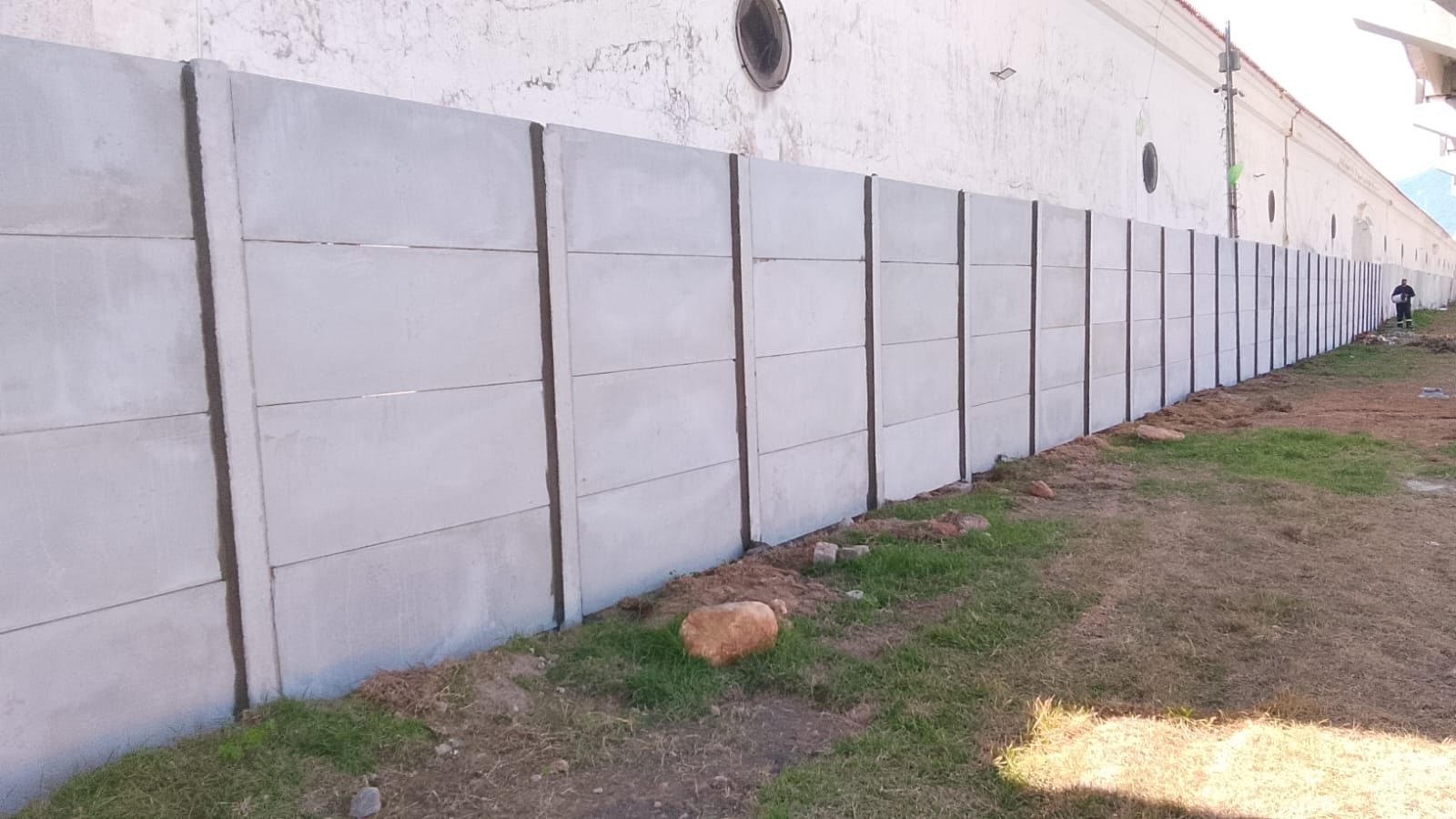 MHouse Muros - MUROS PRÉ MOLDADOS